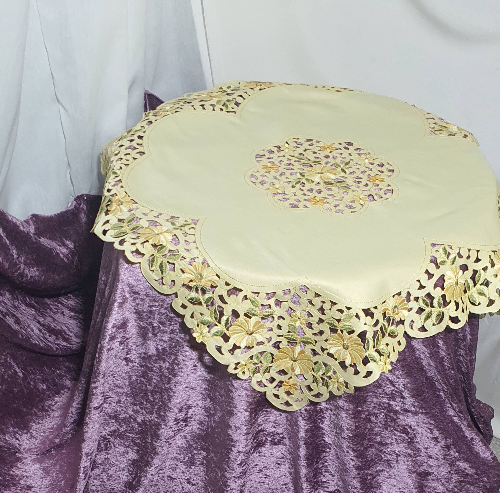Elegant Table Topper, Creme Yellow , Centerpiece Embroidered Ornament ...