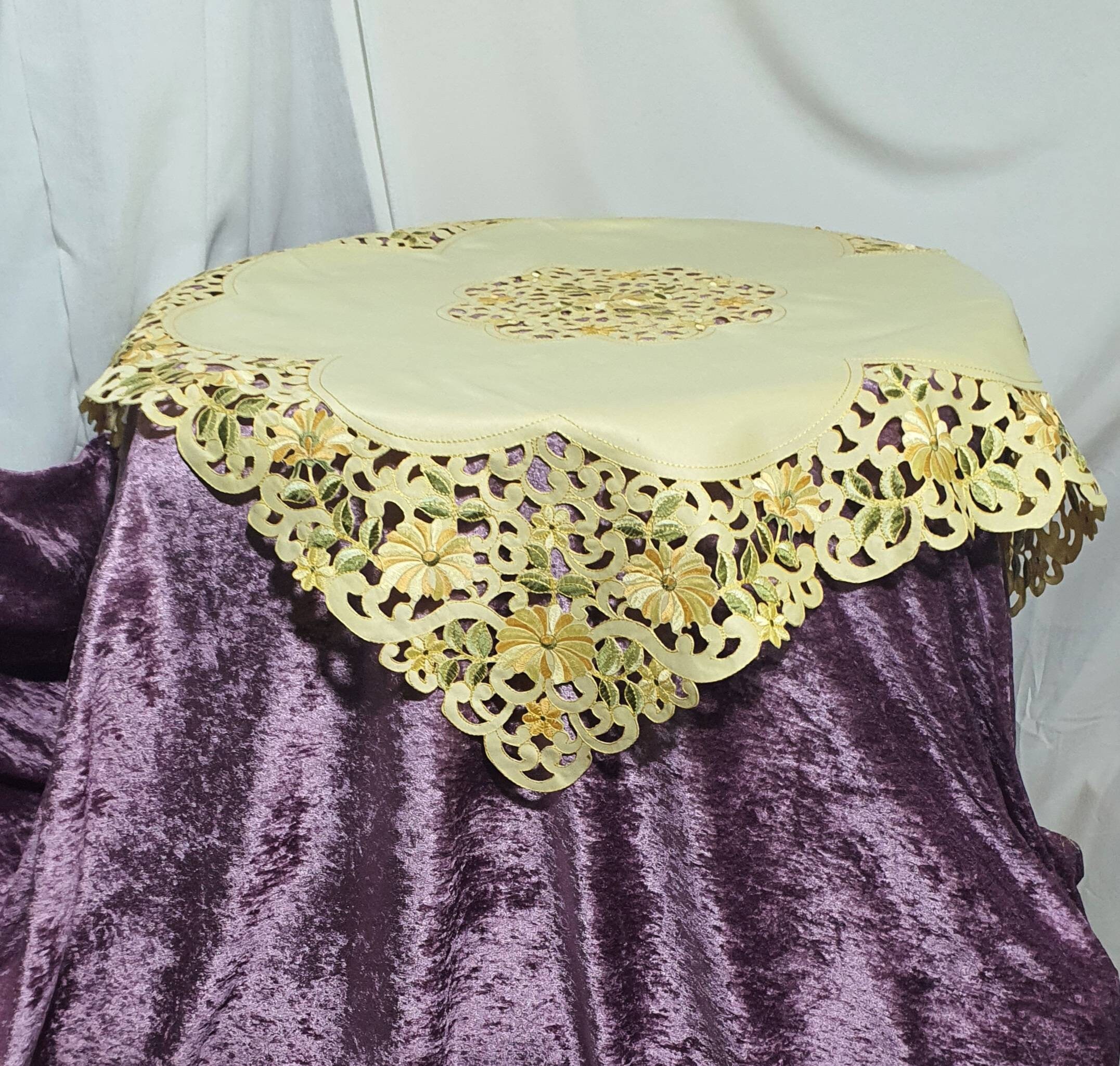 Elegant Table Topper, Creme Yellow , Centerpiece Embroidered Ornament ...
