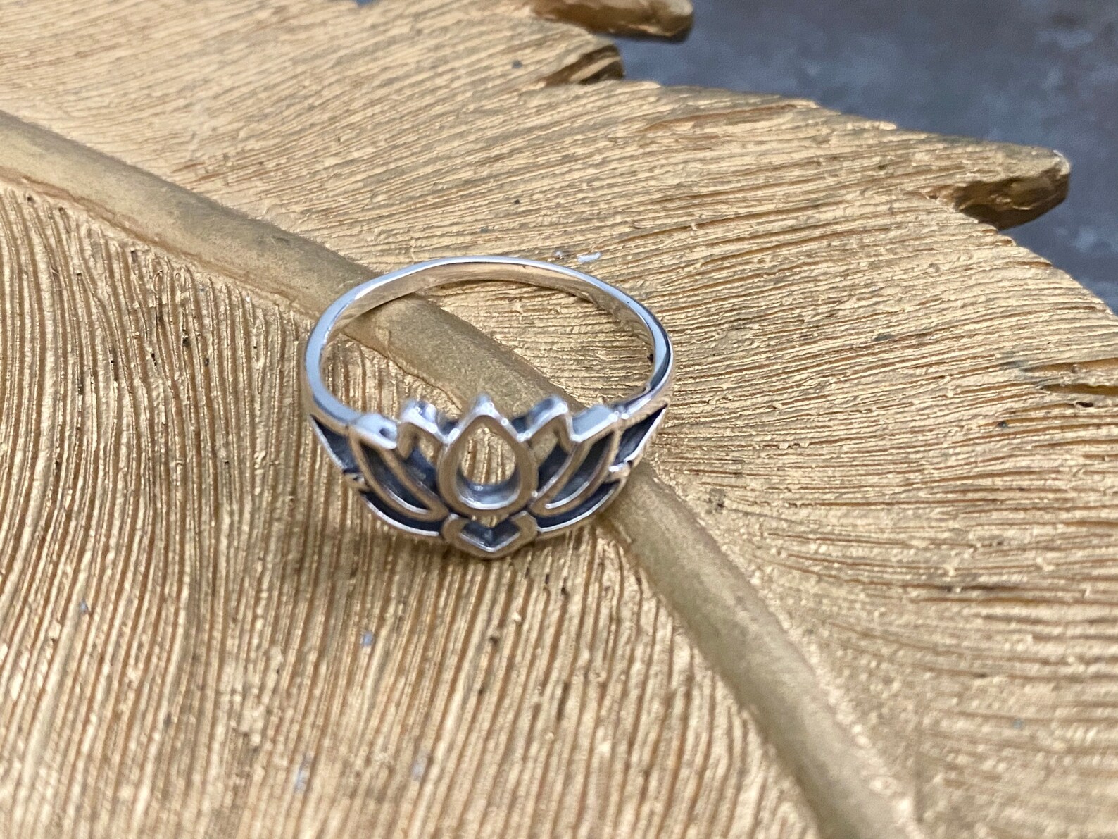 Lotus Ring. Lotus Flower Ring. Silver Flower Ring. Everyday | Etsy