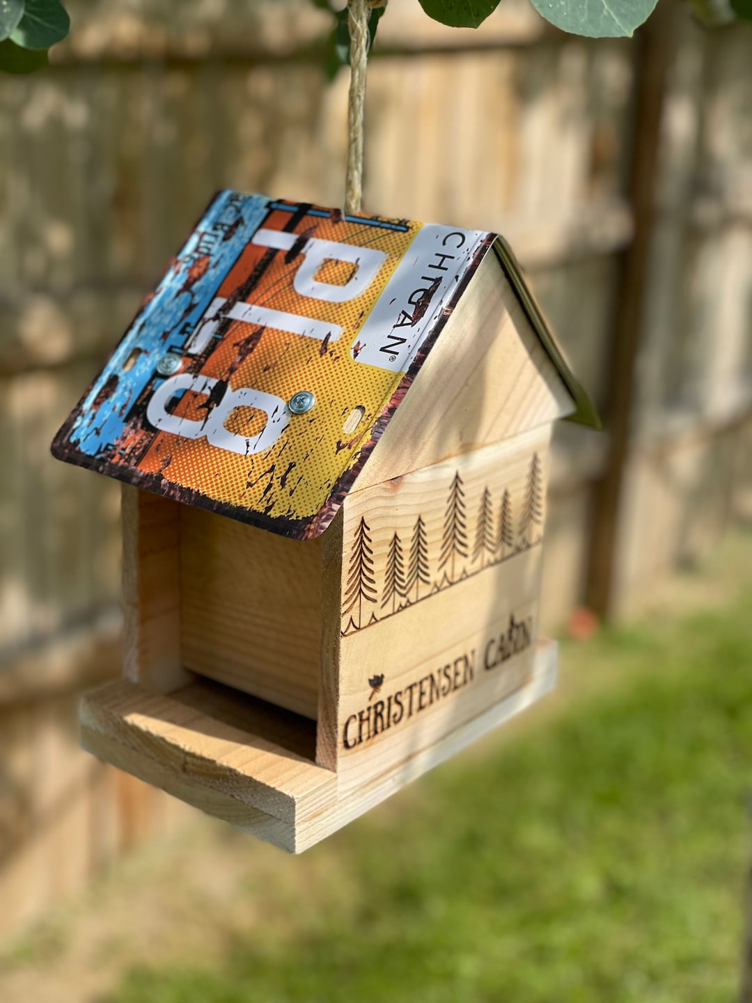 Custom Cedar Silo Bird Feeder With License Plate Roof - Etsy