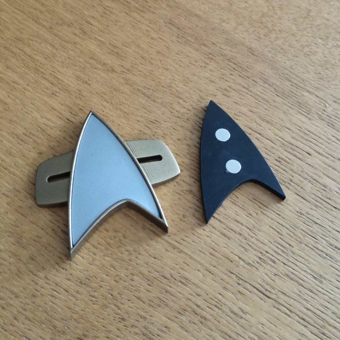 Starfleet Comm Badge Ds9/voyager/tng Movies/picard | Etsy