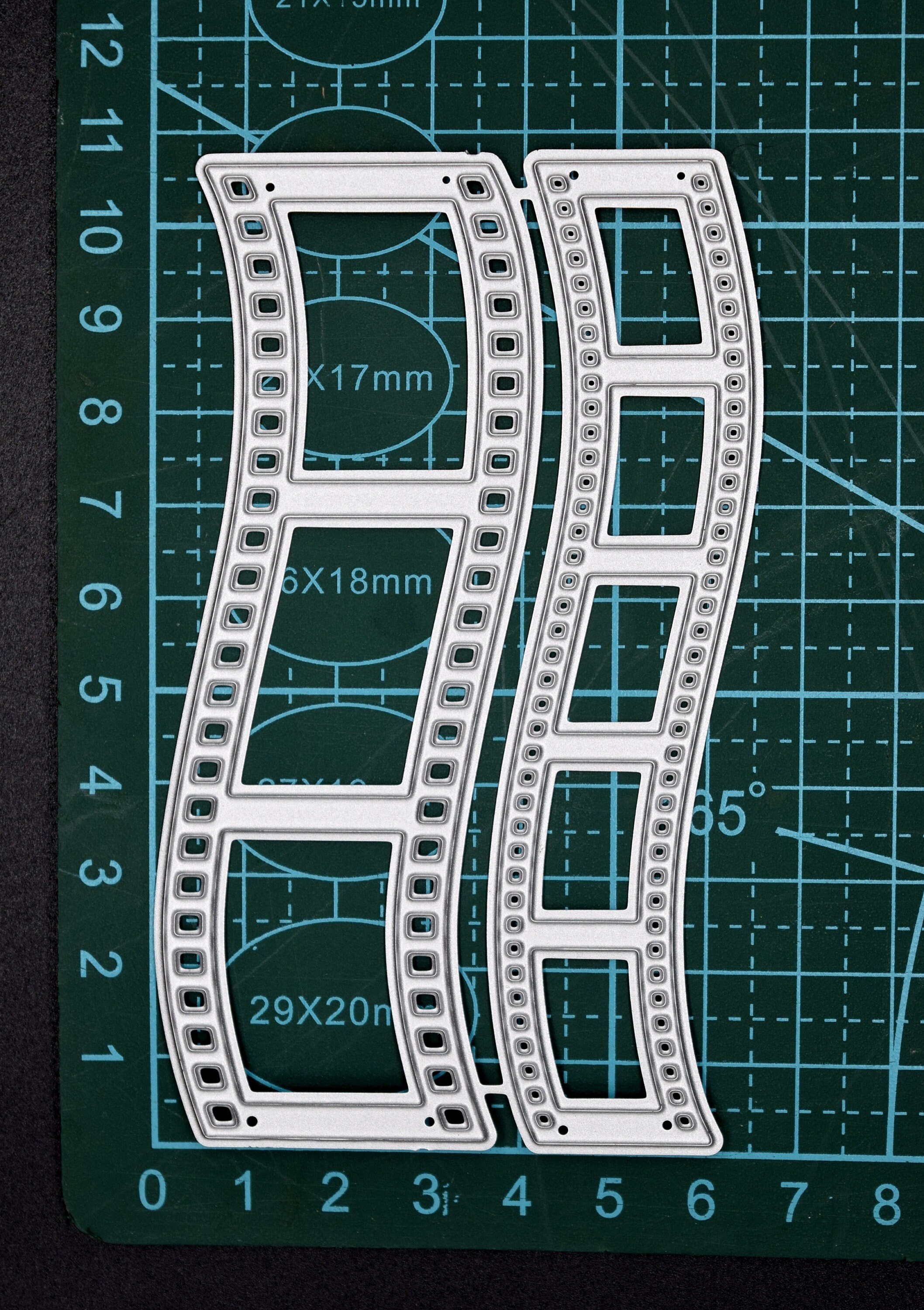2 Retro Camera Film Frames Metal Cutting Dies Stencils Paper - Etsy