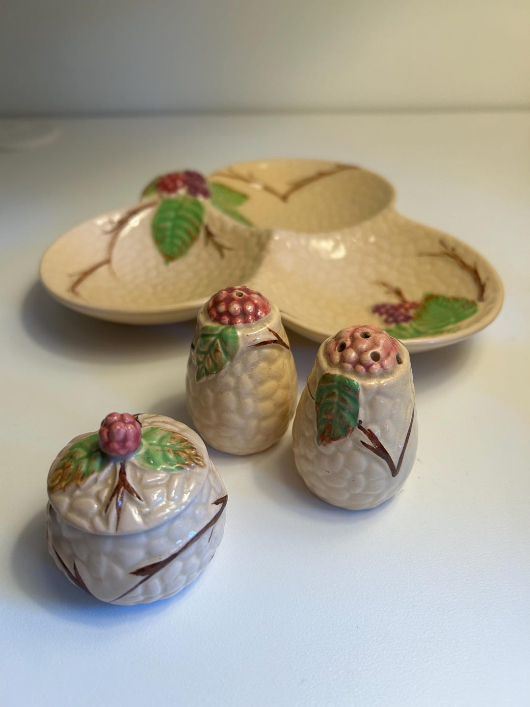 Wade England “bramble” Dish Set - Etsy