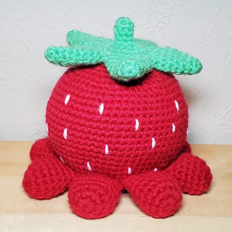 Strawberry Octopus Crochet Pattern PDF | Etsy