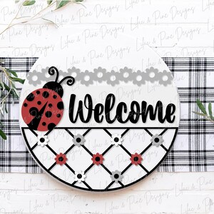 Ladybug Welcome Door Hanger SVG, Daisy Welcome Sign, Plaid and Daisy ...