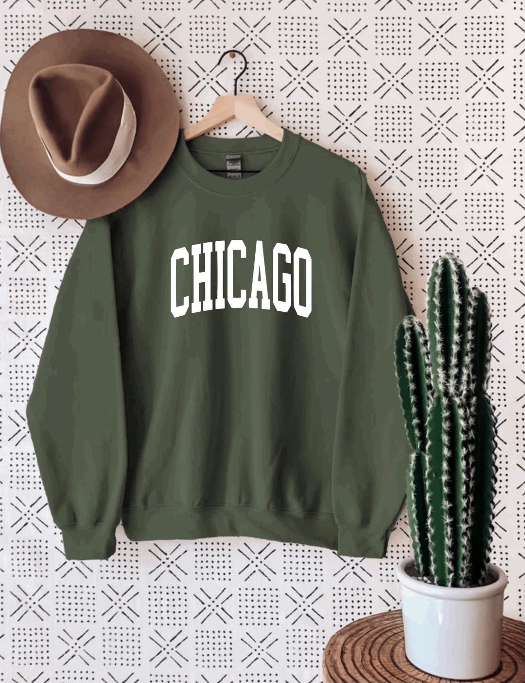 Chicago College Sweatshirt College Unisex Crewneck Sweater - Etsy