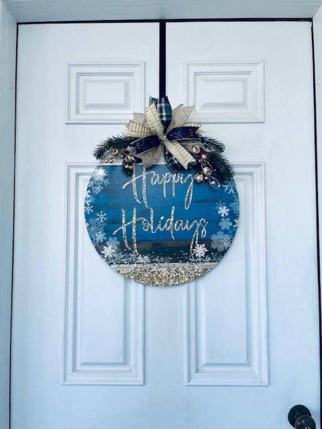 Front Door Happy Holidays Door Hanger, Christmas Porch Decor, Round ...