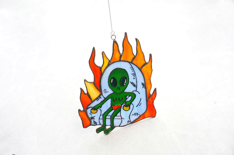 Alien Window Hanging/stained Glass Alien Decor/personality - Etsy