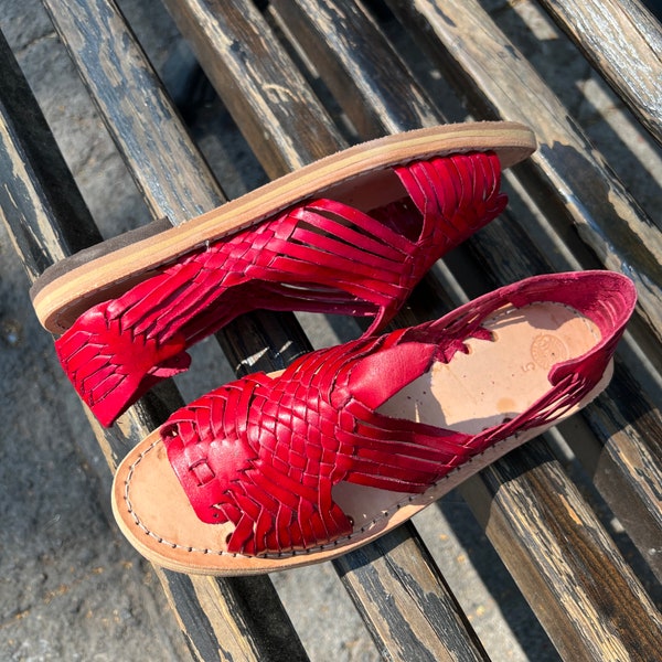 Red Sandals - Etsy