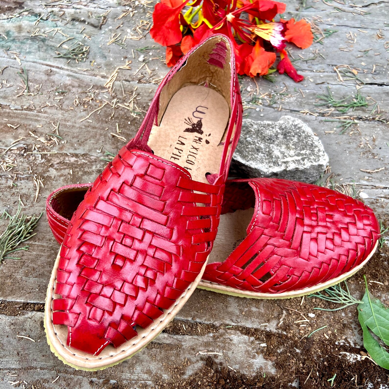 Red Leather Sandals. Mexican Artisan Huarache. Mexican Leather Shoe ...