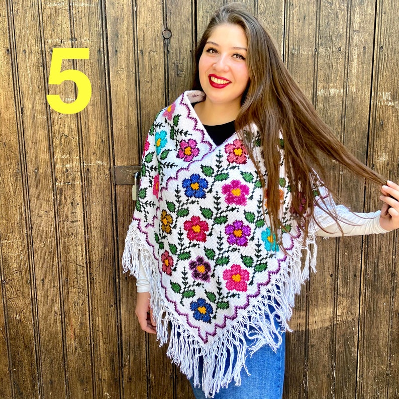 EMBROIDERED MEXICAN REBOZO. Fashion Poncho. Lightweight - Etsy