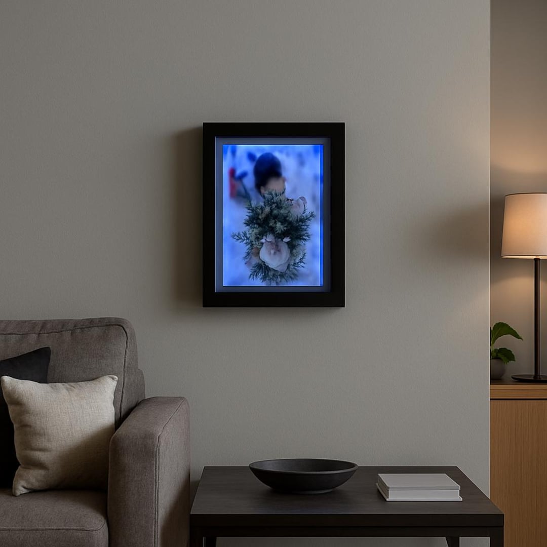 LED Photo Frame With Motion Sensor — Customizable Light-up Picture ...