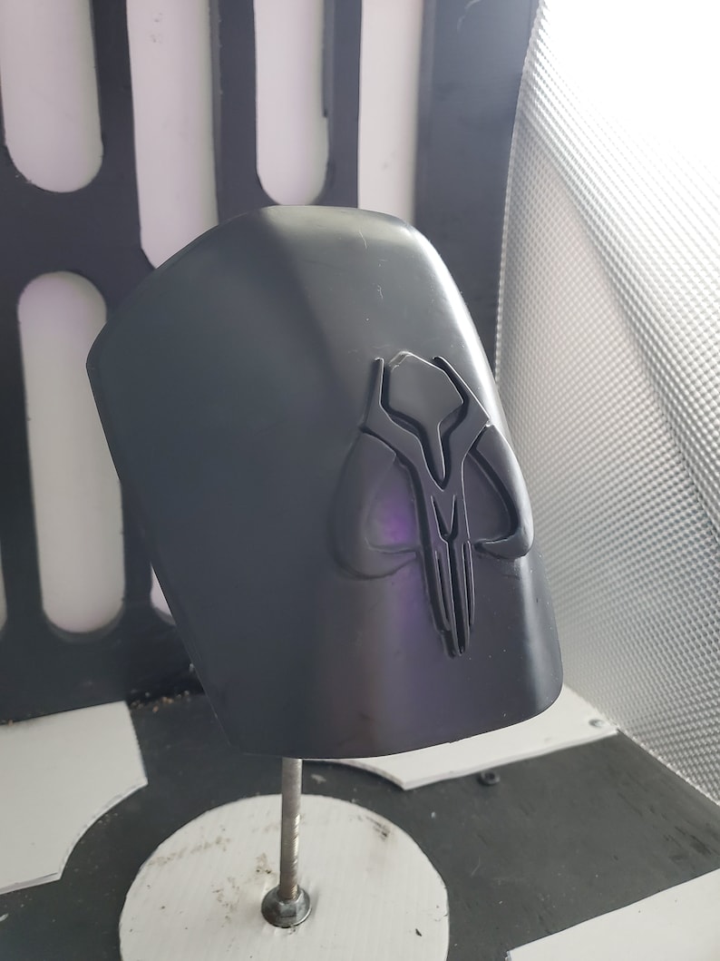 Bo Katan Mandalorian Mythosaur Pauldron Forged by the Armorer - Etsy