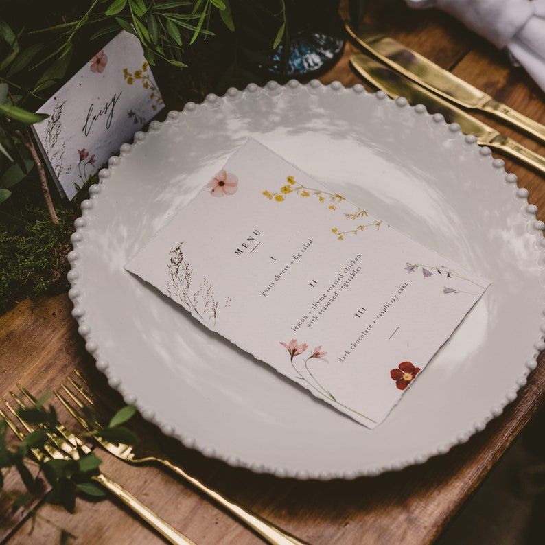 Pressed Flower Wedding Menu / Wedding Menu Card / Floral - Etsy