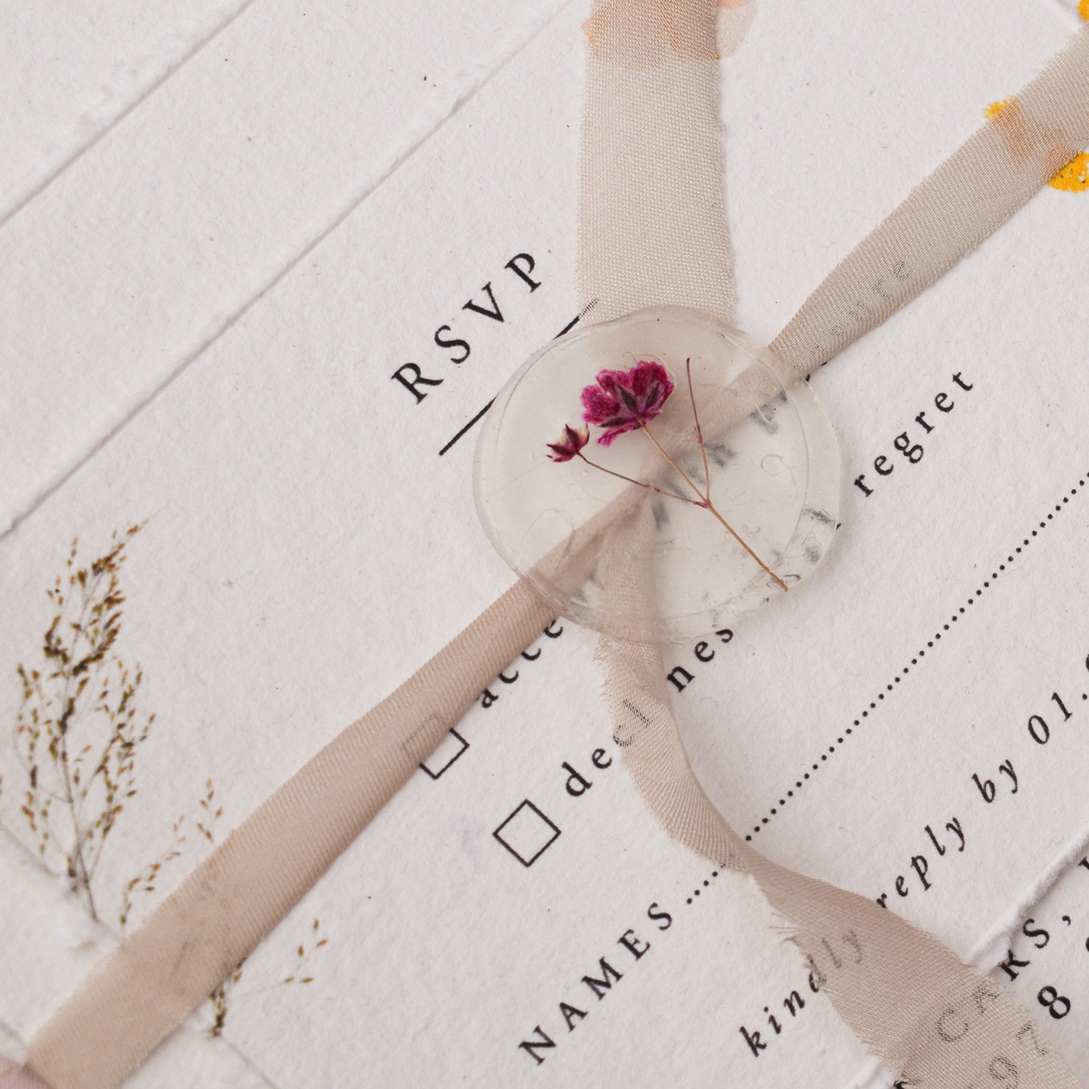 Pressed Flowers Wedding Invitation / Floral Wedding Invitation - Etsy