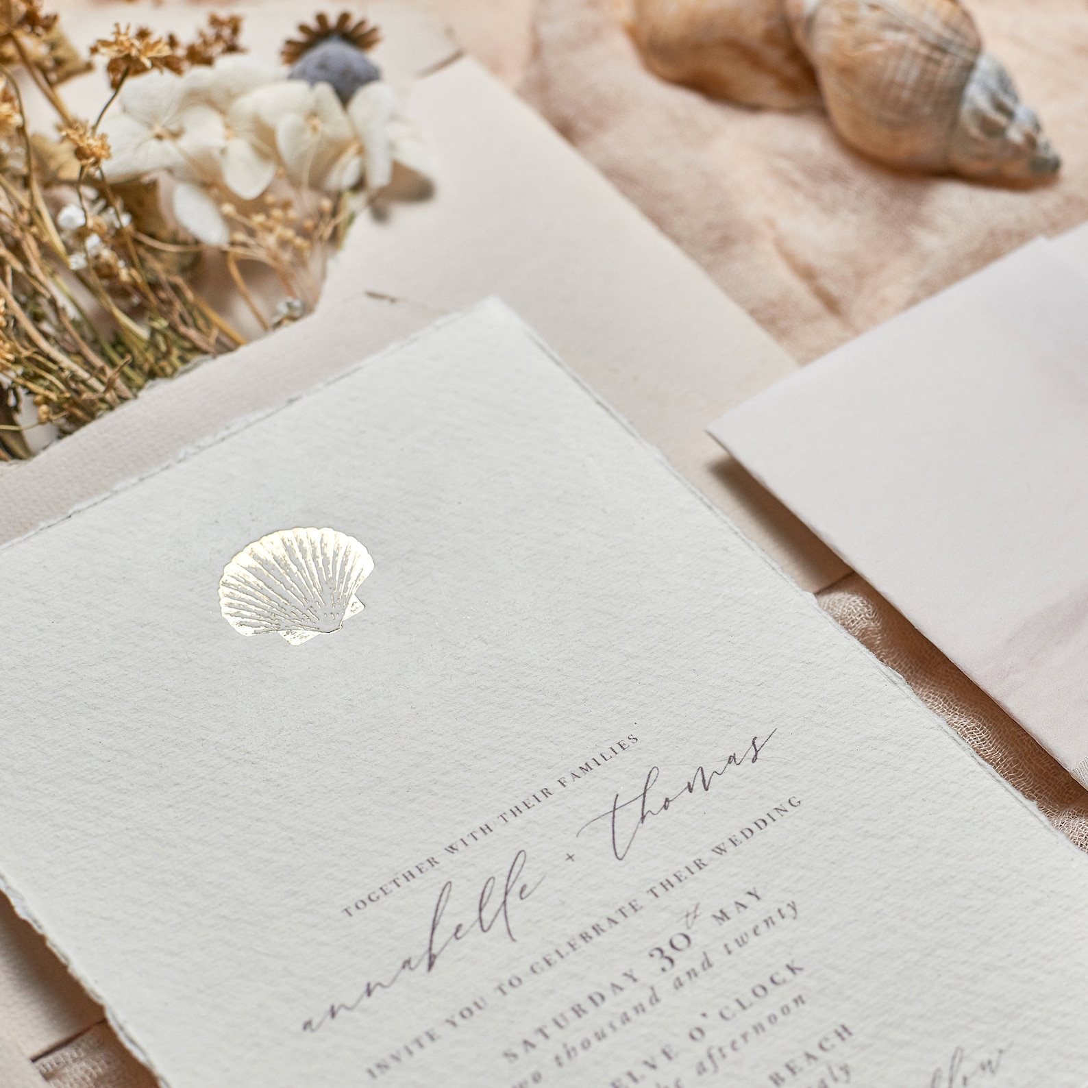 Shell Wedding Invitation / Foil Wedding Invitation / Beach - Etsy