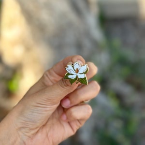 Magnolia Floral Lapel Pin | Wedding Lapel Pin - Etsy