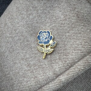 Blue Rose Enamel Pin - Flower Pins - June Birth Flower Valentine's Day ...