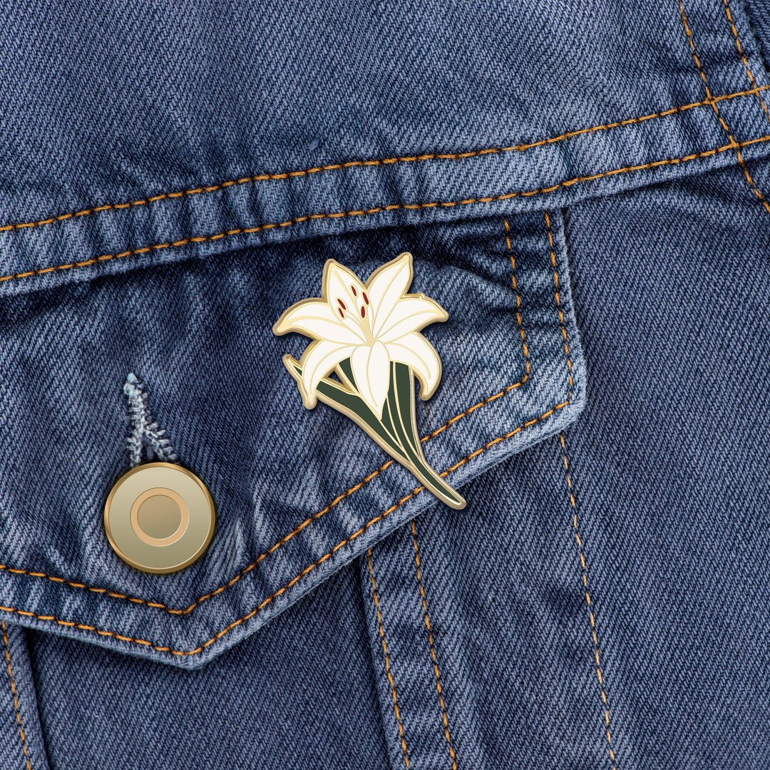White Lily Flower Enamel Pin Flower Enamel Pin Floral Lapel Pin Flower ...