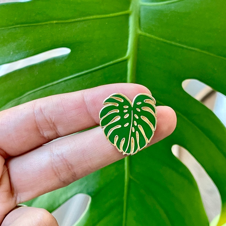 Plant Pin Monstera Enamel Pin Plant Lover Gift Ideas Plant Enamel Pin ...