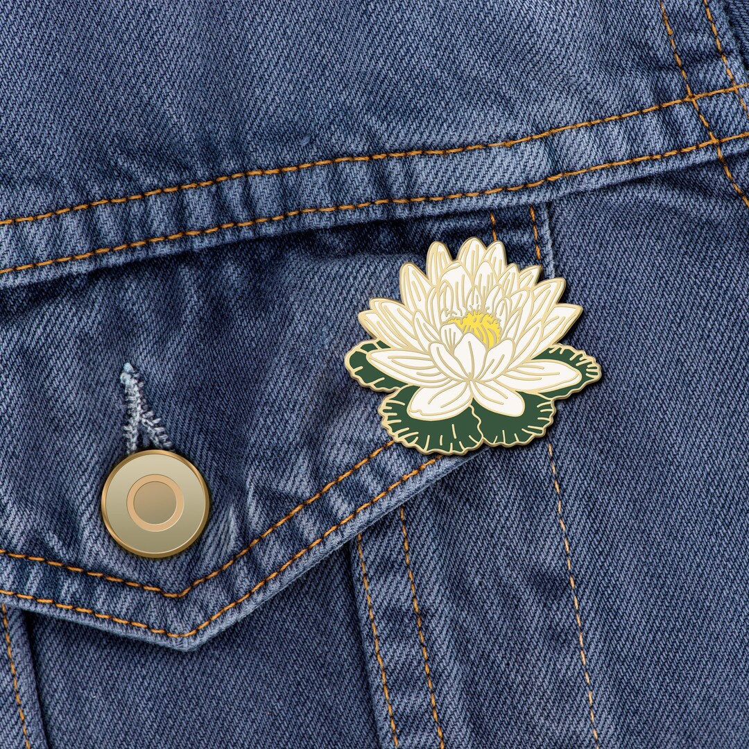 Water Lily White Enamel Pin Flower Lapel Pin Floral Enamel Pin Flower ...