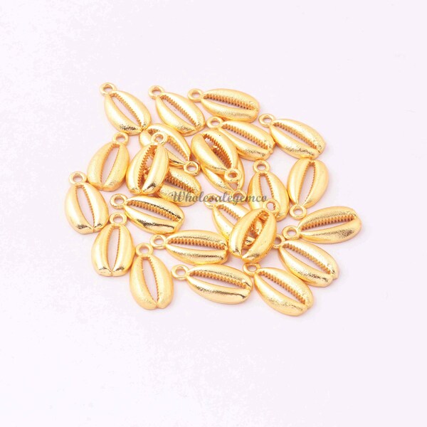 Cowry Shell Necklace - Etsy