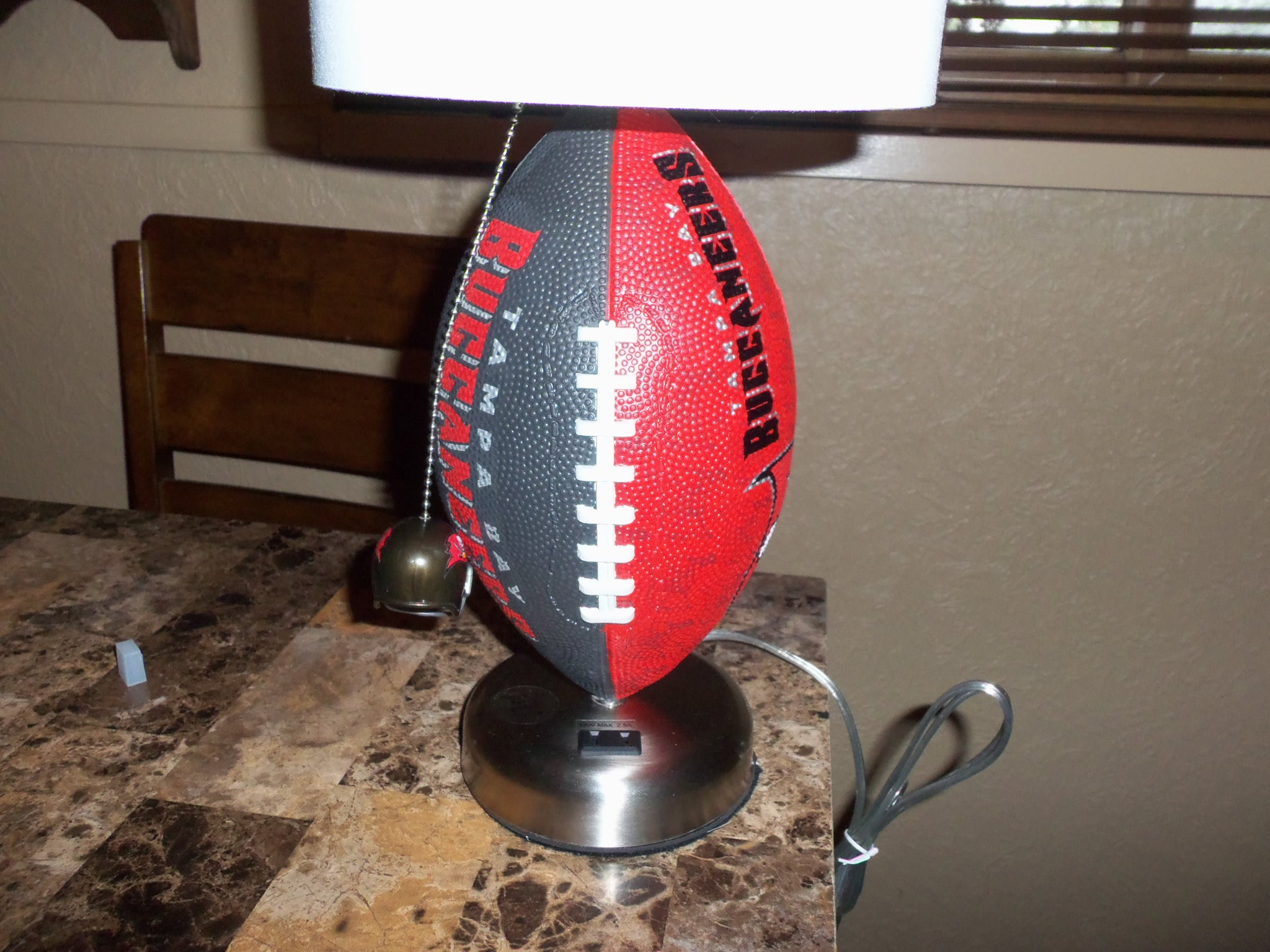TAMPA BAY BUCCANEERS Football Table Lamp handcrafted - Etsy