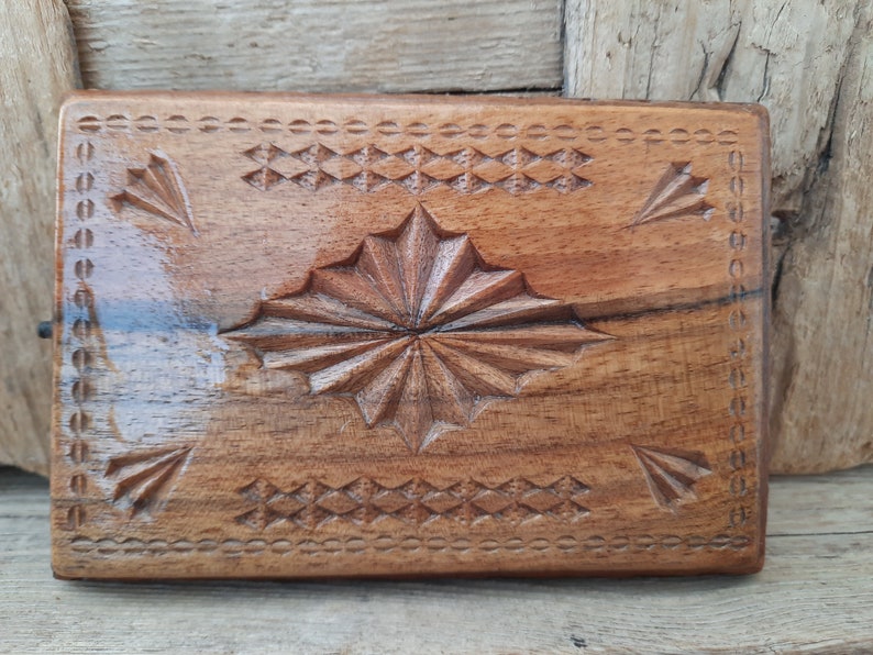 Vintage Hand Carved Wooden Cigarette Box Dispenser / Old - Etsy