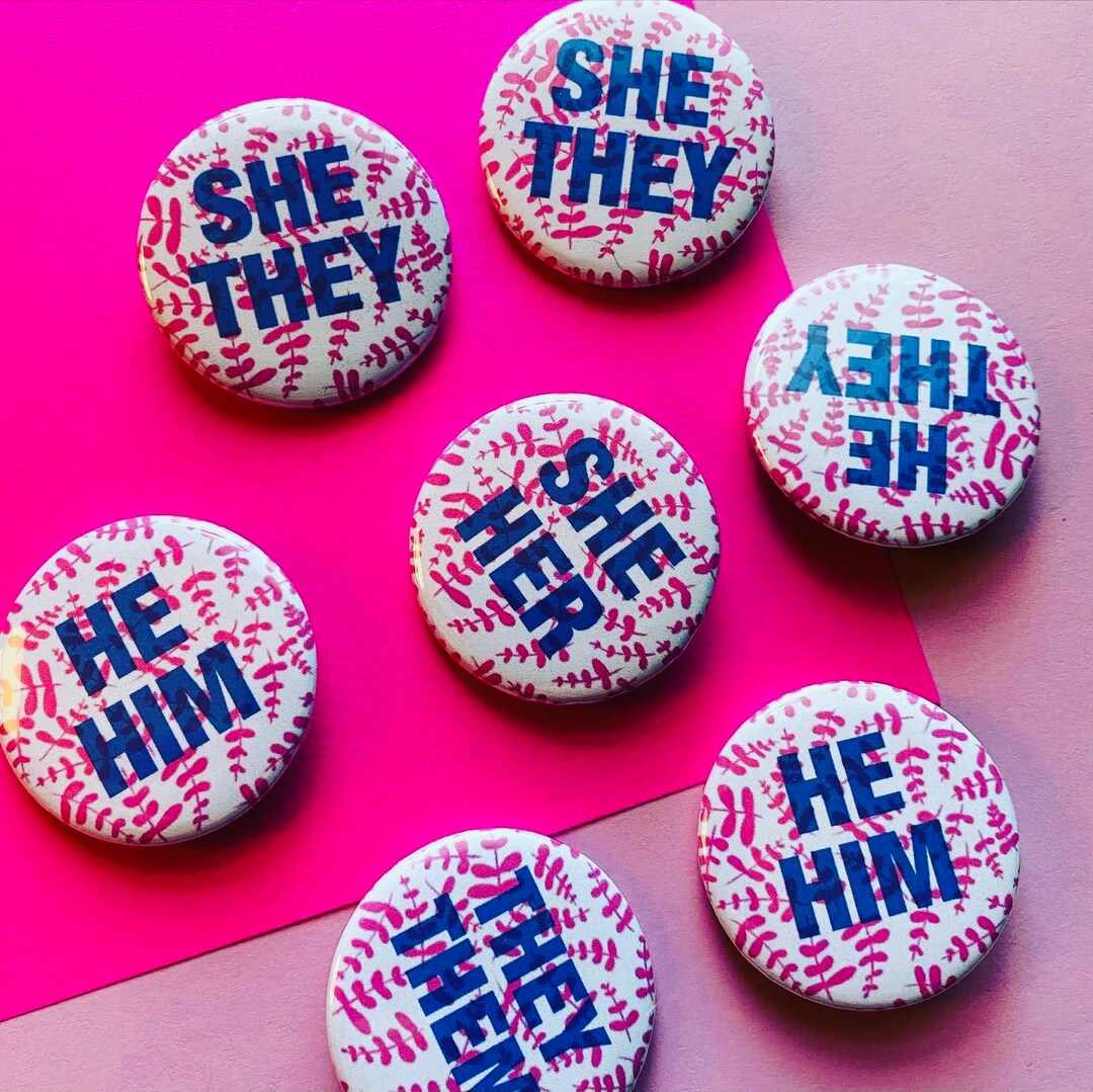 Customizable Pronoun Pin - Etsy