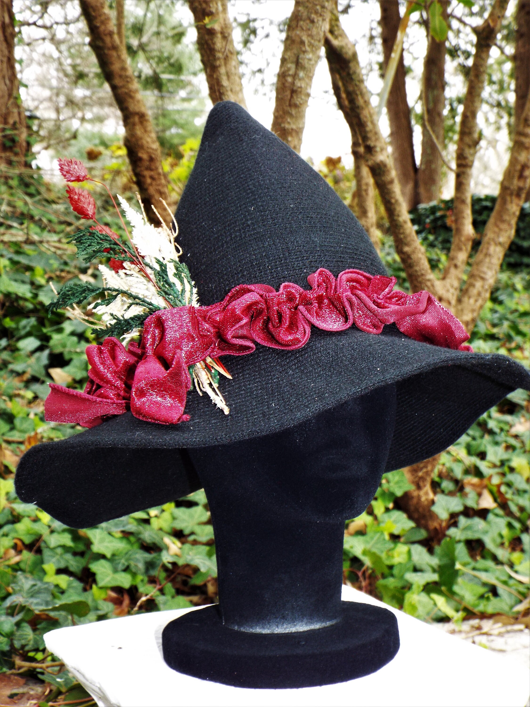 The meadow Yule Witch Yule Hat/yule Decor - Etsy