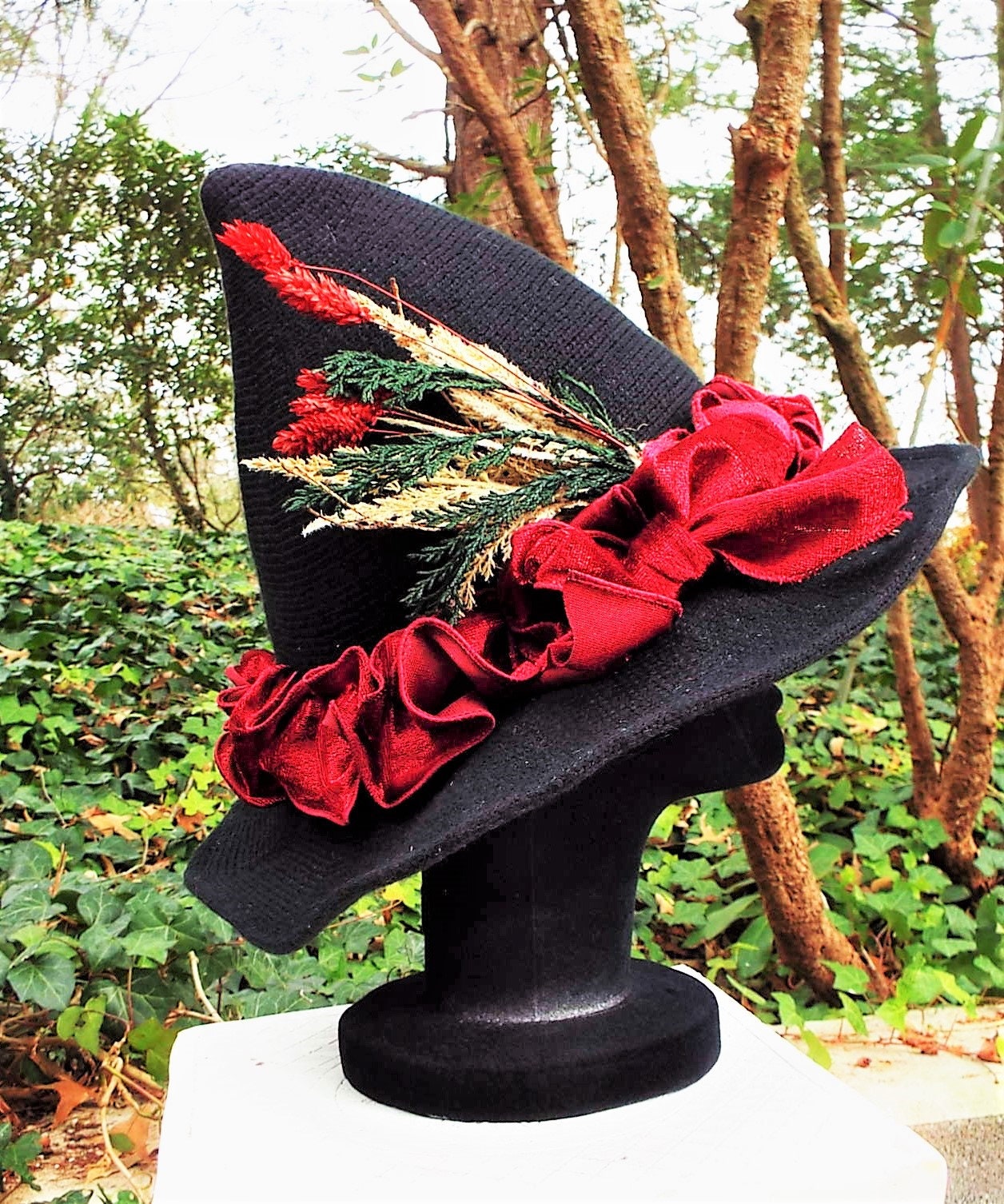 The meadow Yule Witch Yule Hat/yule Decor - Etsy