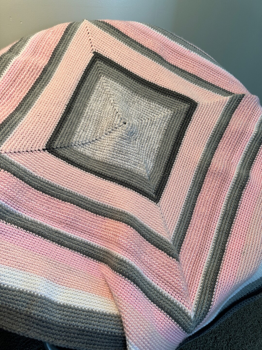 Continuous Crocheted Granny Square Pink, White, Gray - Etsy