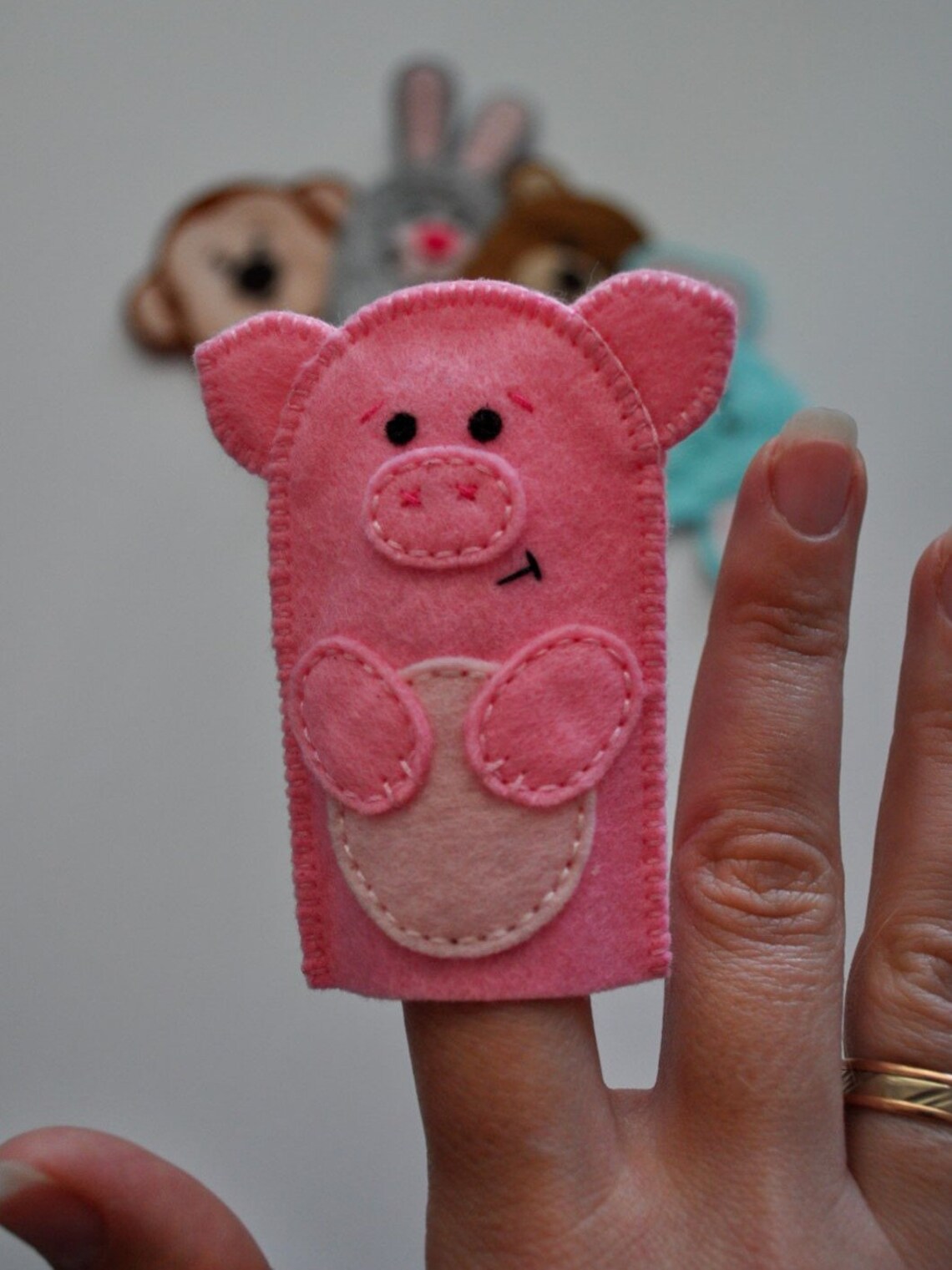 PDF Pattern, Felt Patter, Piggy Finger Puppet Pattern, Pig Sewing ...