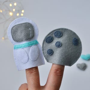 PDF Patterns: Space Finger Puppet Set. Easy Sew Felt Astronaut, Rocket ...