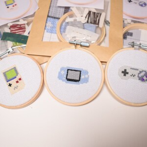 Game Boy Original Console DIY Mini Cross Stitch Kit, 3inch Beginner ...