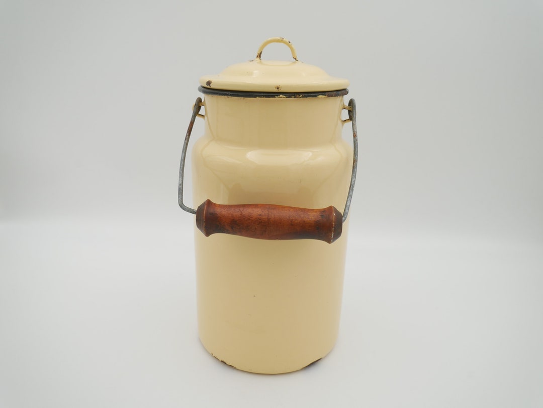 Vintage Enamel Milk Pail With Wood Handle, Beige Enamelware Milk Can - Etsy