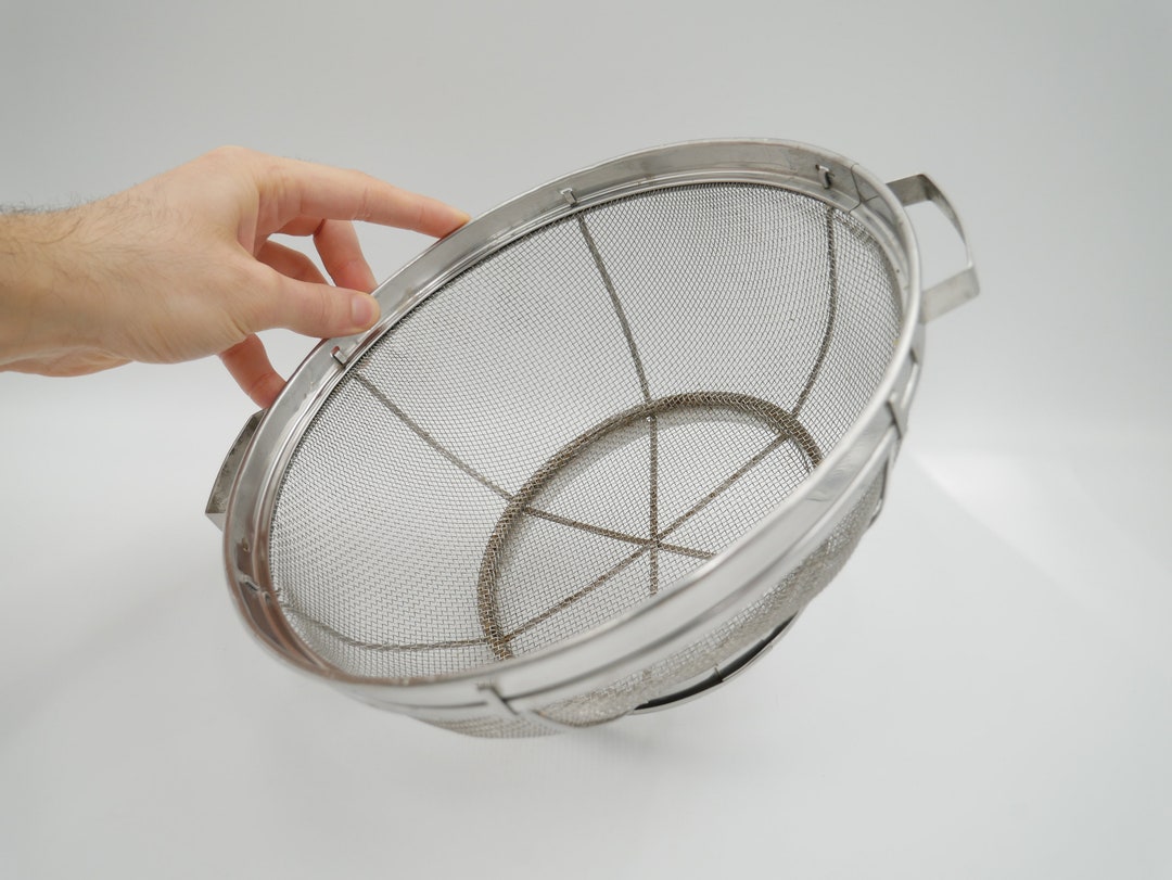 Vintage Wire Mesh Colander Bowl With Handles - Etsy