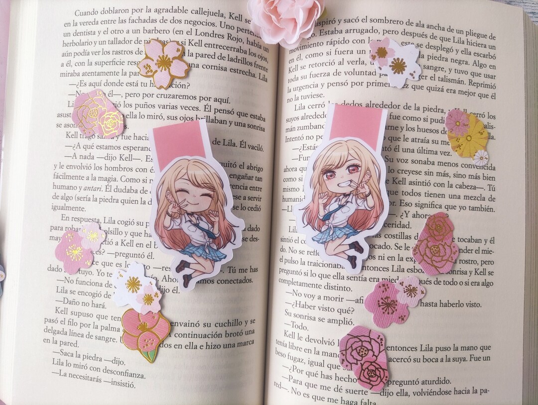 Marin - My Dress-up Darling - Bookmark Magnet - Etsy