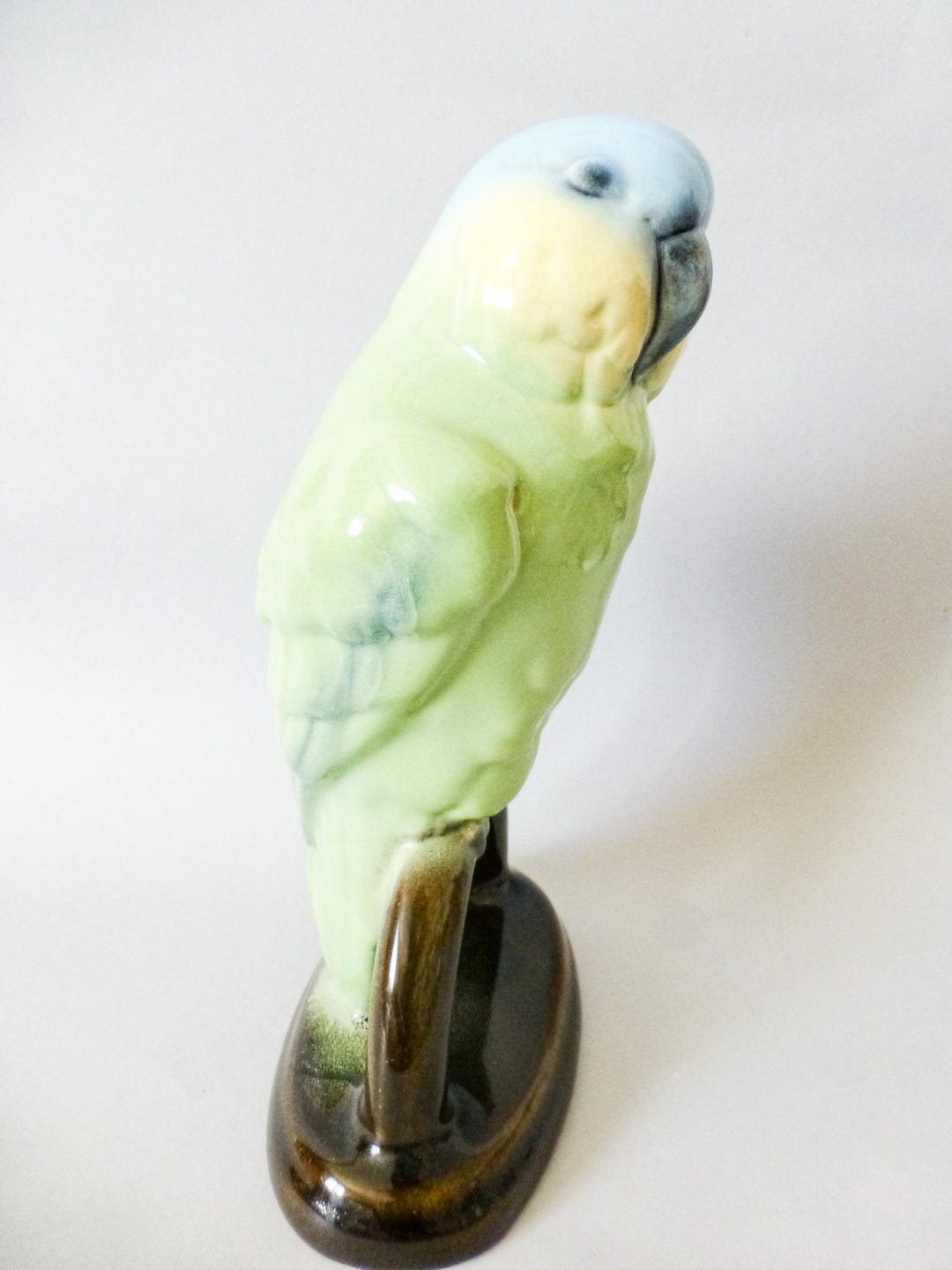 Parrot Figurine,vintag Porcelain Bird Figurine,porcelain Lorry,green ...