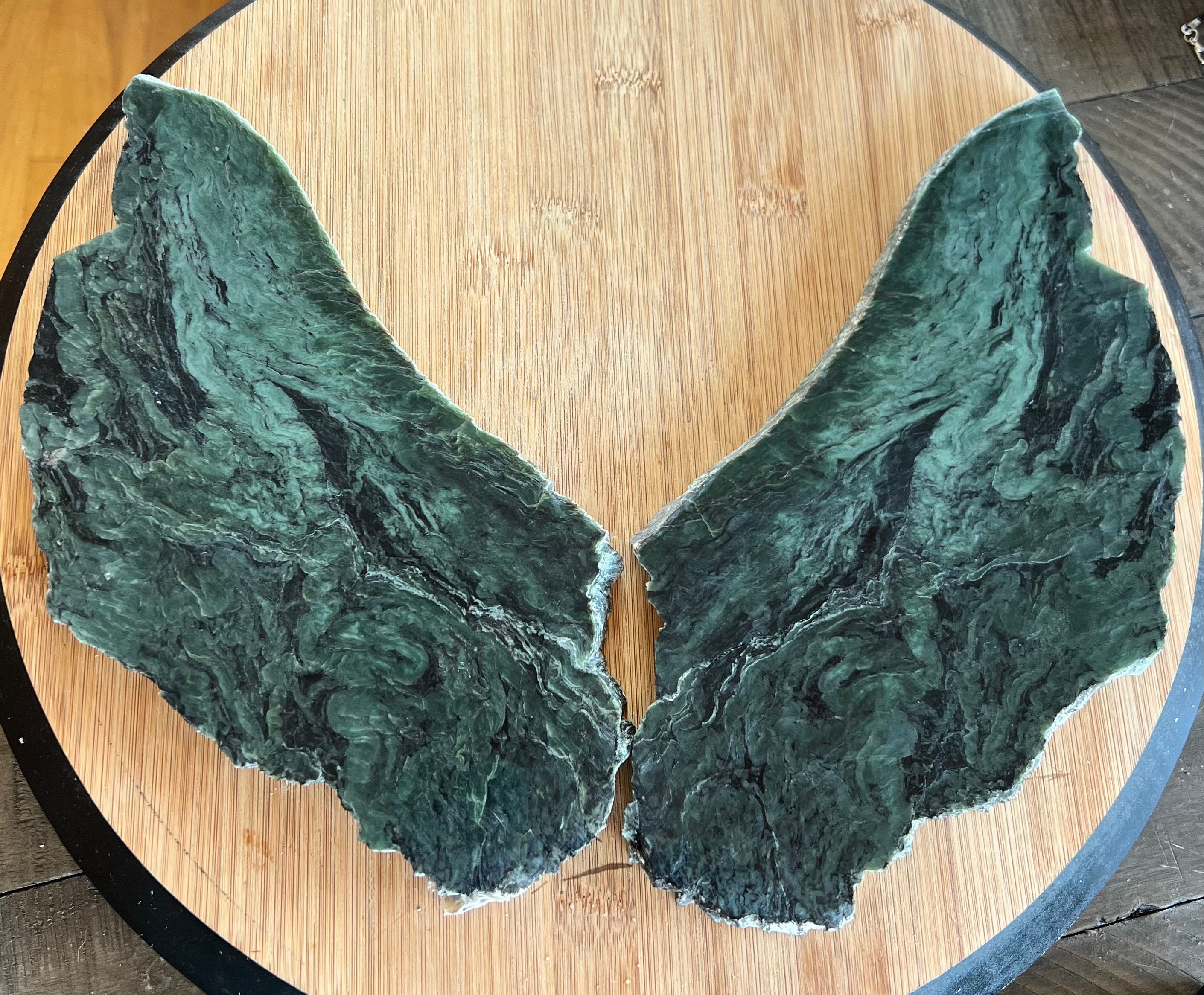 Natural Nephrite Jade Stone Wings, Tremolite Nephrite, Vein Jade ...