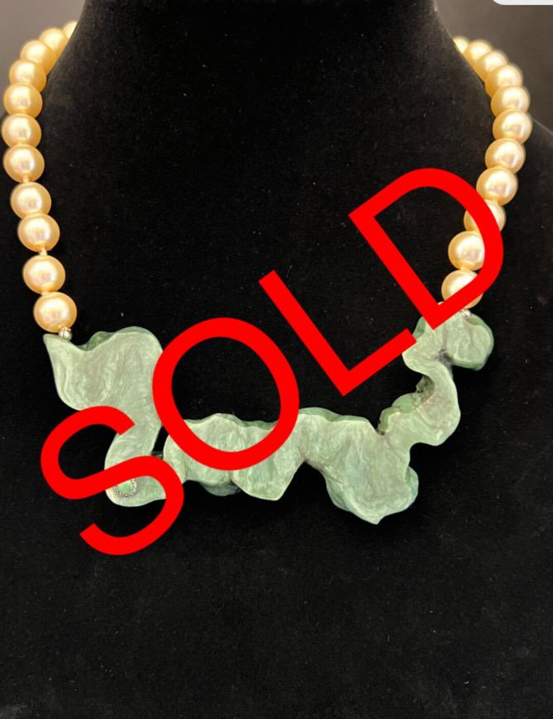 Nephrite Jade & Pearl Necklace, Vein Jade, Wearable Art - Etsy