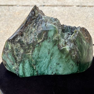 Vulcan Nephrite Jade Rough Material for Cabbing or Suiseki - Etsy