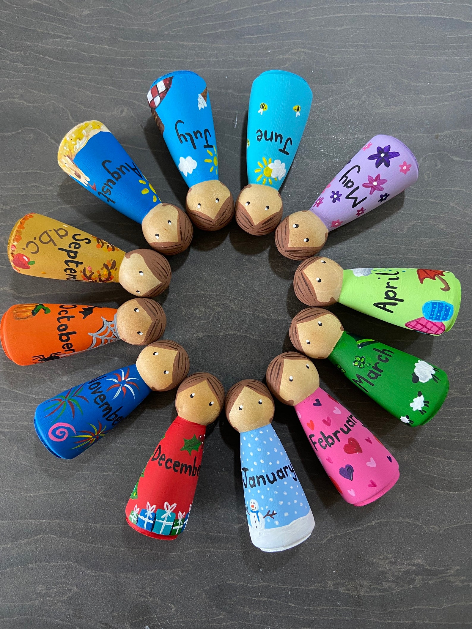 Months of the Year Peg Doll Set - Etsy