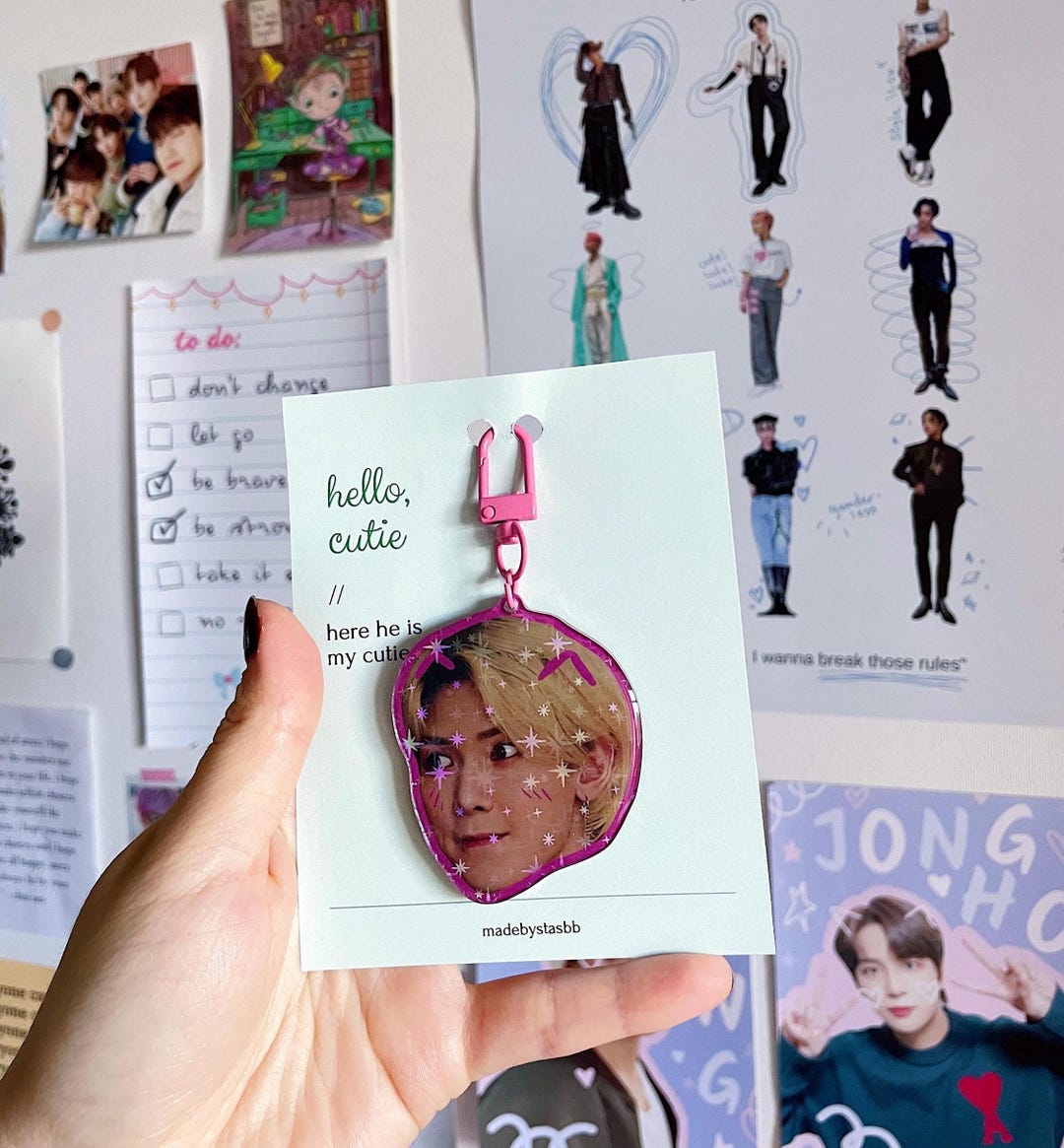 Ateez Yeosang Acrylic Keychain Epoxy Glittery Cover, Ateez Atiny Gift ...