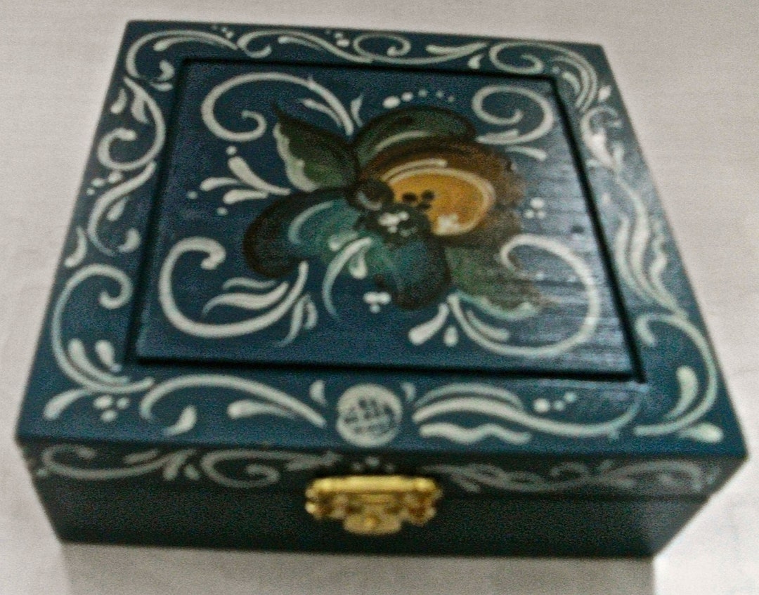 Small Square Box - Etsy