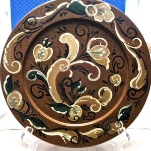 This Decorative and Functional Plate is Large Enough to Double as a ...
