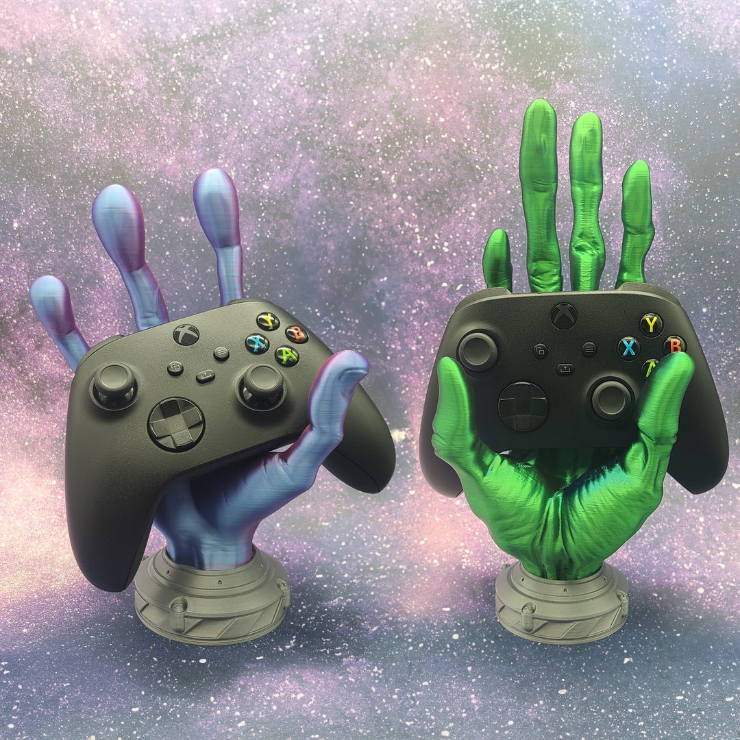Alien Hand Controller Stand - Universal Grip for All Gaming Controllers ...