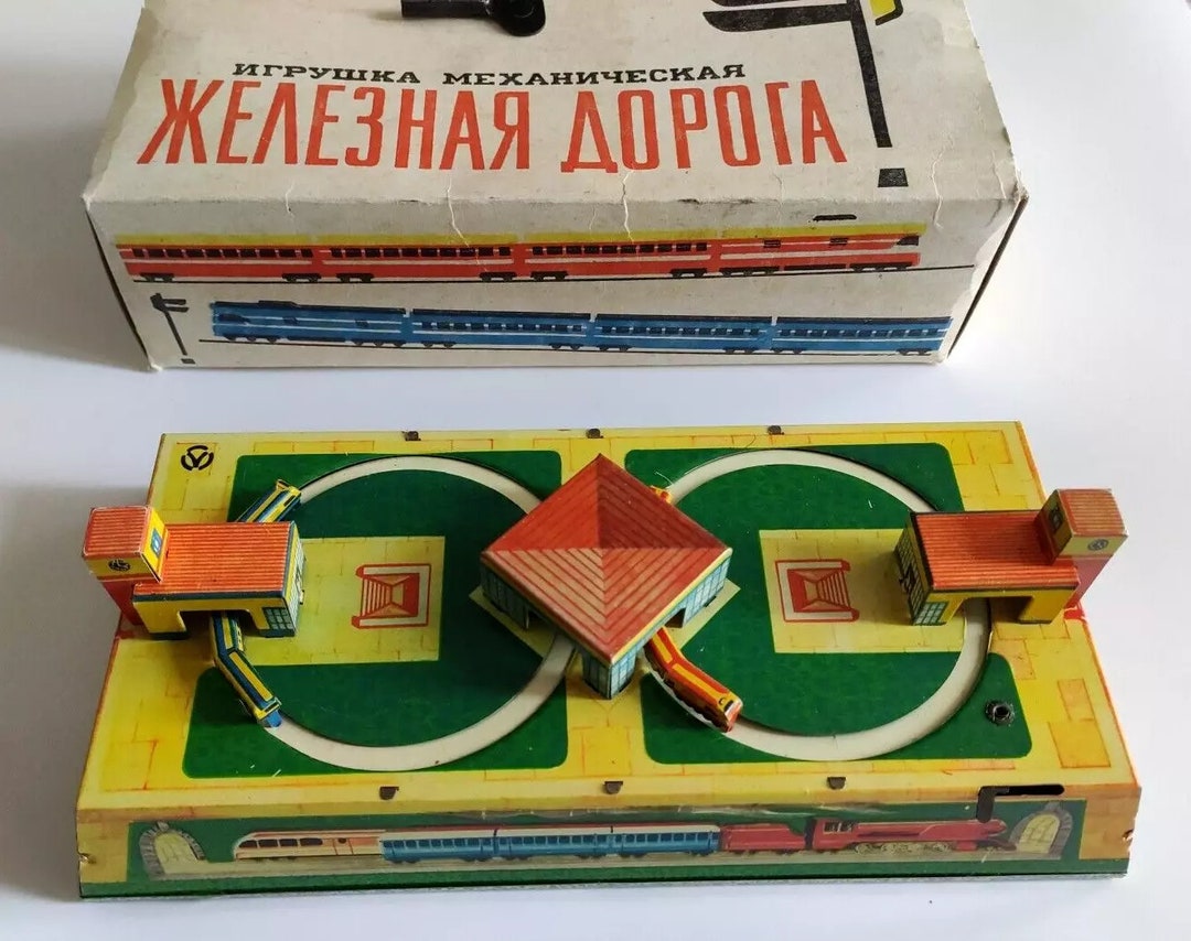 Vintage Russian Tin Wind-up Mini Train Toy With Box CCCP Locomotive ...