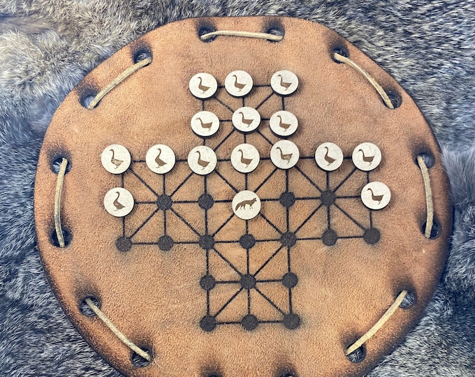 Vintage 1948 Fox and Hounds Game by Parker Brothers Excellent Condition ...