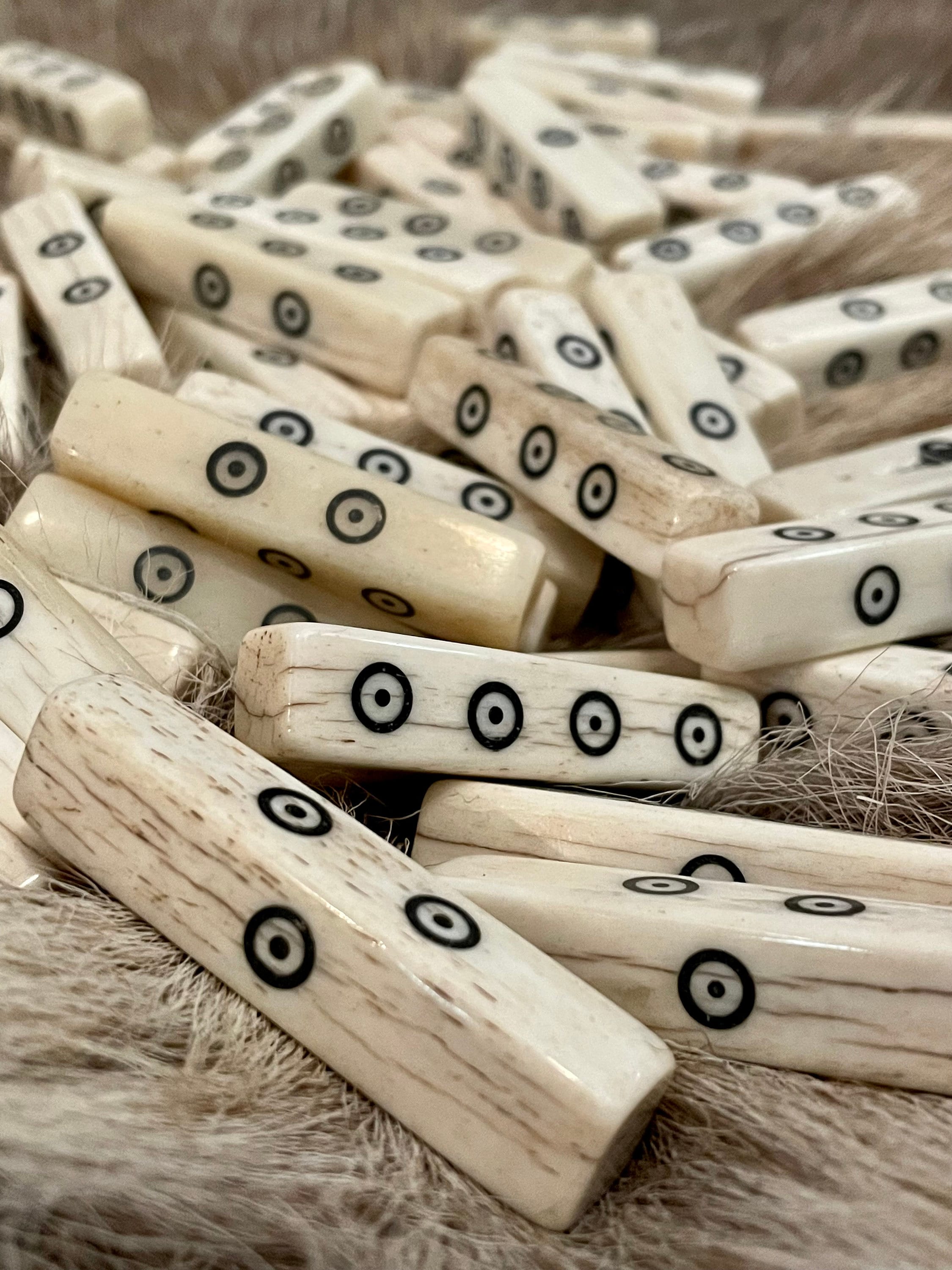 Medieval Bone Dice Set D4 set of 5 Set for Gaming SCA - Etsy